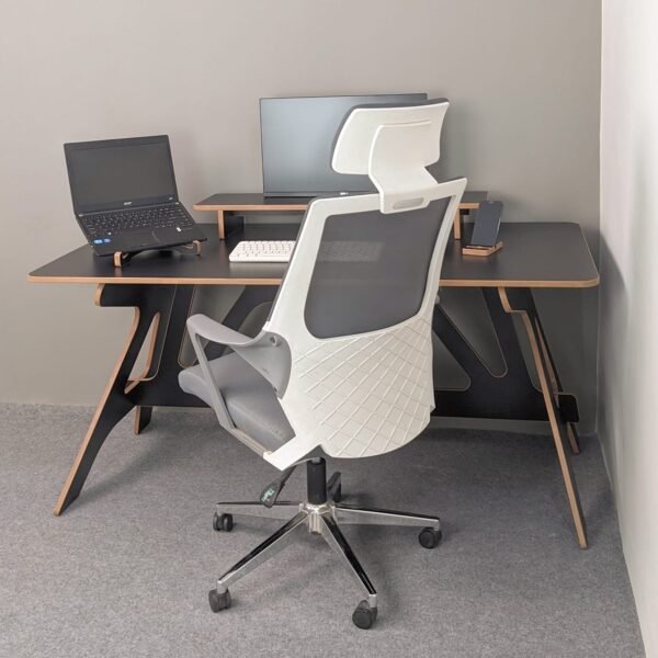 XL Built-in Desk - Drafted for Productivity and Elegance